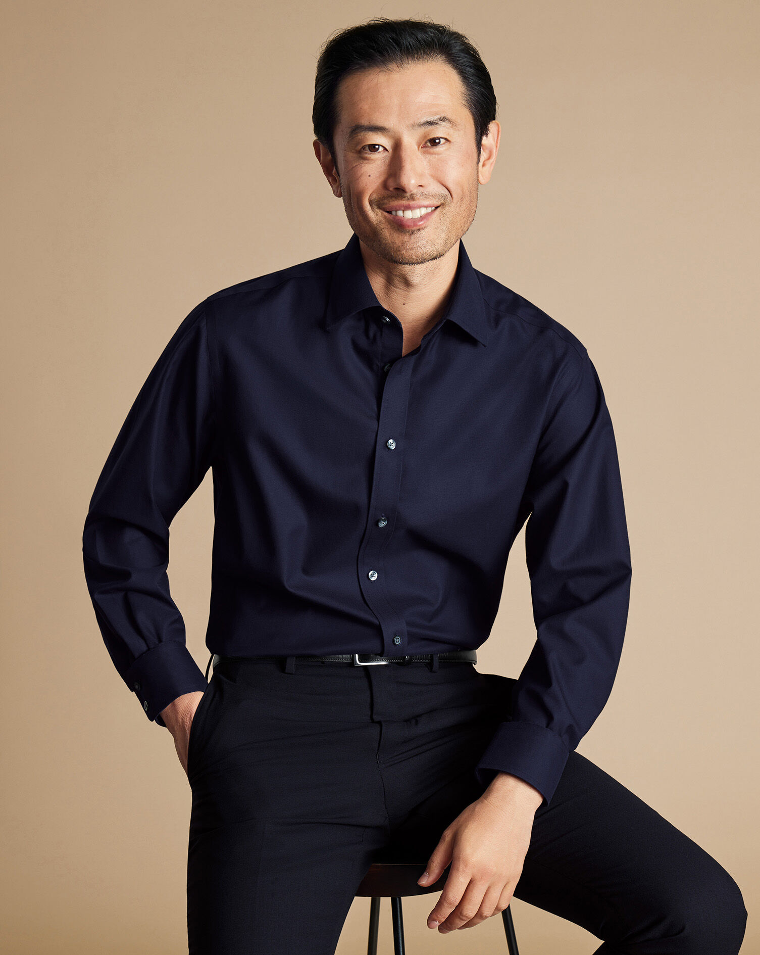 Men's Classic Dress Shirts and Formal Shirts | Charles Tyrwhitt