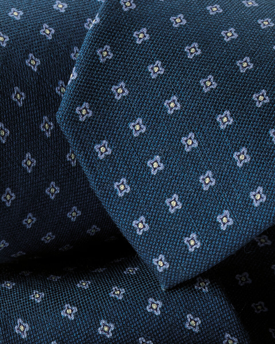 Schmale Krawatte aus Seide - Petrolblau | Charles Tyrwhitt DE