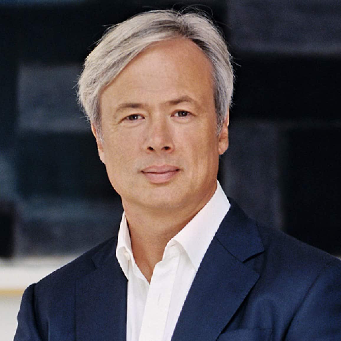 Charles Tyrwhitt's Instagram, Twitter & Facebook on IDCrawl